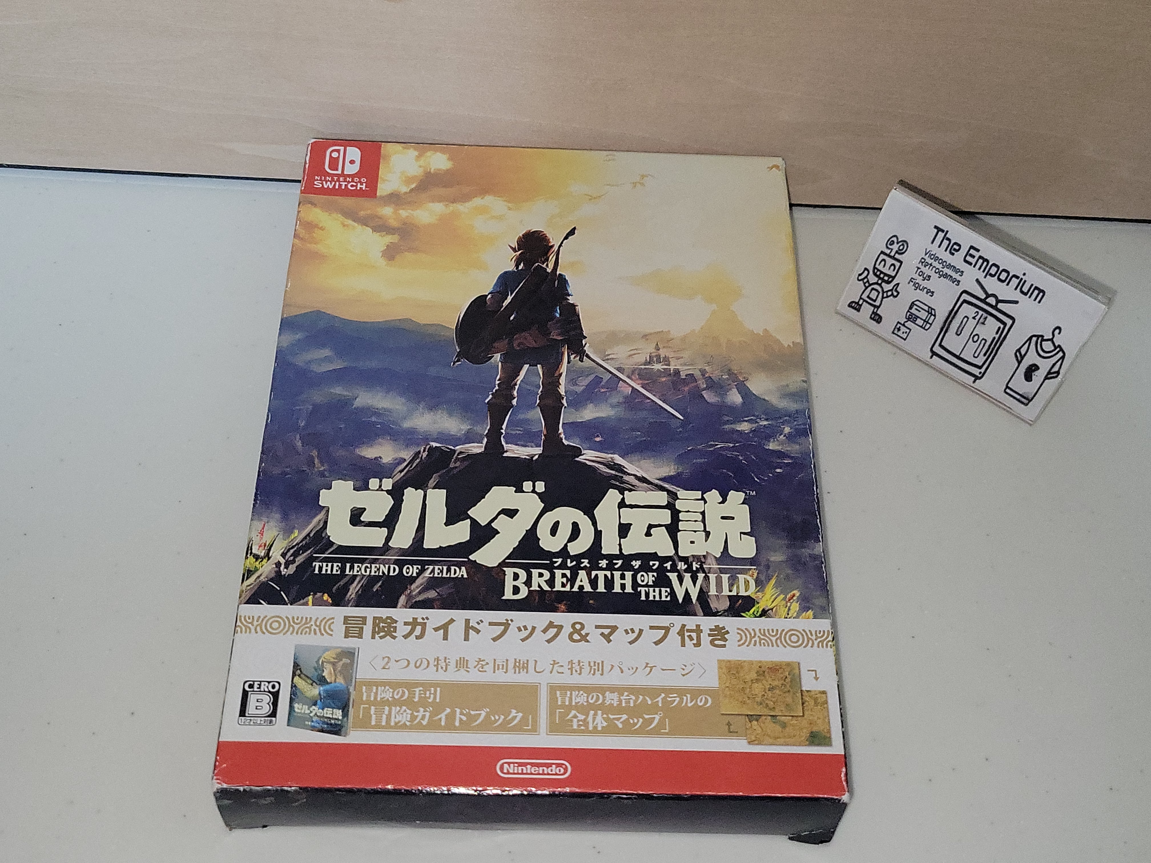 The Legend of Zelda: Breath of the Wild - Adventure Guidebook & Map In ...