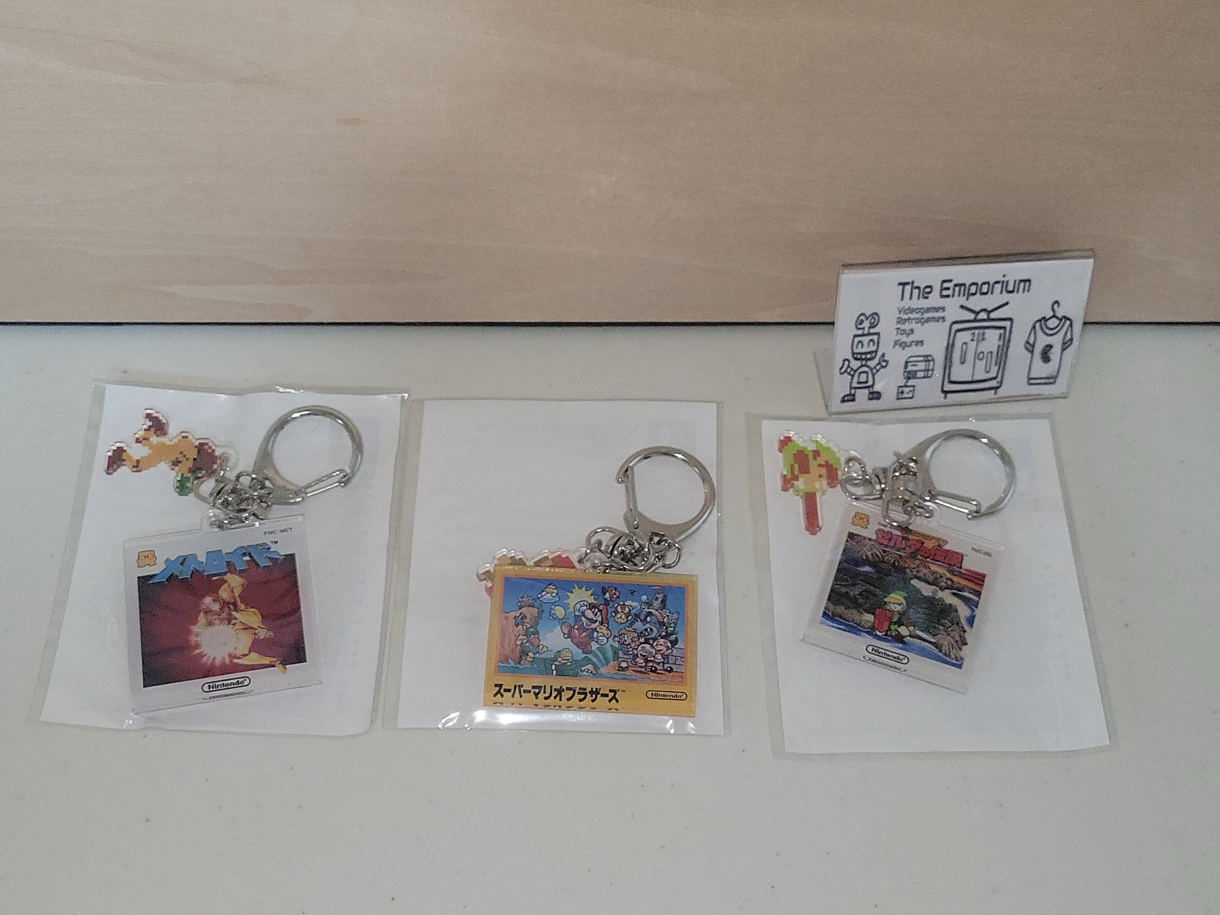 Nintendo Championship - Super Mario / Zelda / Metroid SET Keychain - t ...